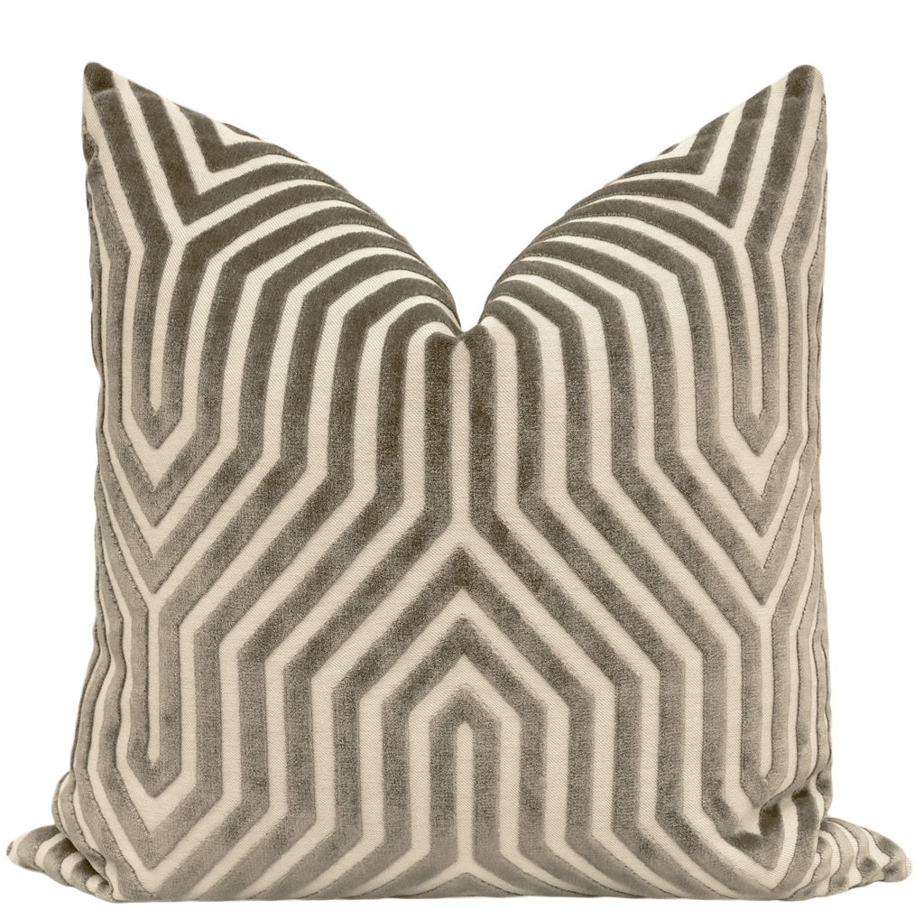 VANDERBILT VELVET // DOVE – Little Design Co.