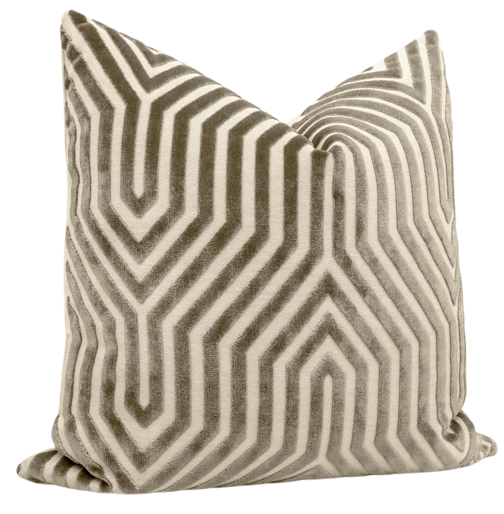 VANDERBILT VELVET // DOVE – Little Design Co.